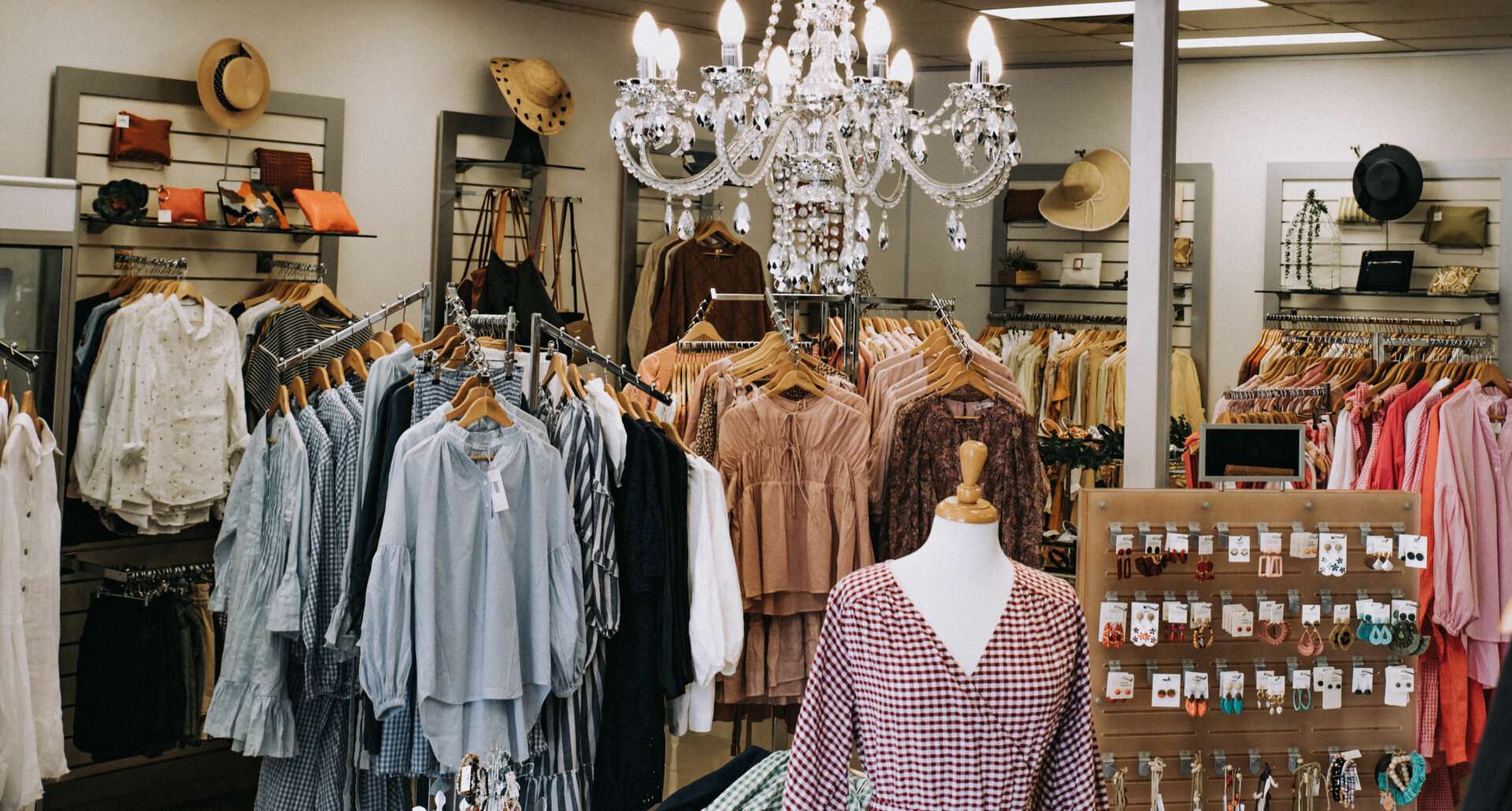 Online Fashion Rockhampton | Va Voom & co